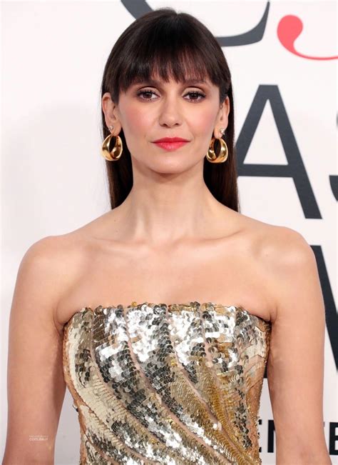 Nina Dobrev Cabello 2023
