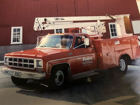 45 Year Old Bucket Truck Proves Its Worth Dur A Lift Inc