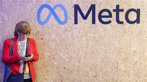 Photographers Say Meta Is Incorrectly Labeling Photos As Being Made