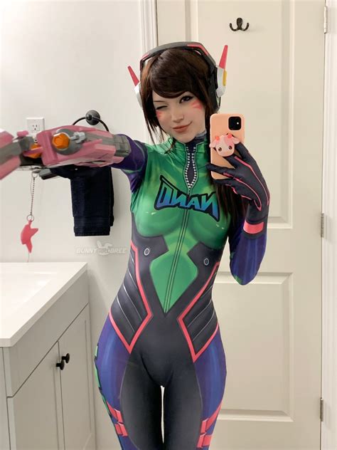 Breesknees Bunnygirlbree さんのコスプレ作品まとめ 46 件 Twoucan
