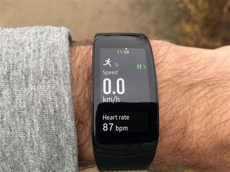 Reviewing Samsung Gear Fit2 Pro - Only for Android users? - Fitness Gadgets