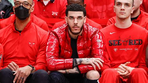 Bulls Lonzo Ball Ruled Out For Remainder Of Season