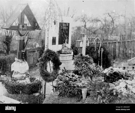 Austrian Nazi Tributes On Grave Of Dollfuss Assassin Austrian Nazi