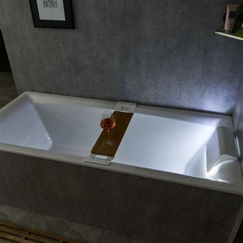 Riho Still Square Led Rectangular Bath With Filling Function Via Overflow White B099033005