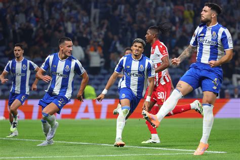 Vujadin Savić Napustio Stručni štab Fk Crvena Zvezda Sportalrs
