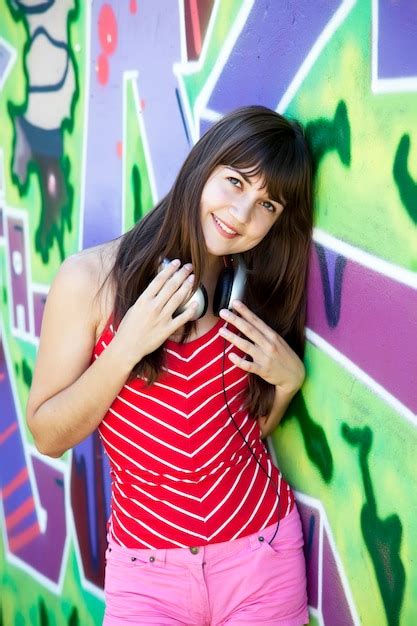 Cute Brunette Facebook