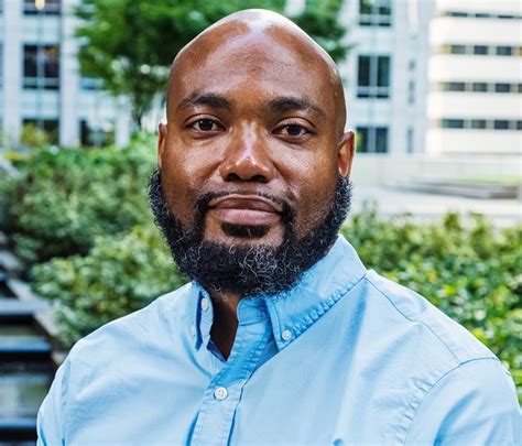 18 Stylish Beard Styles For Bald Black Men In 2023 — Beard Style