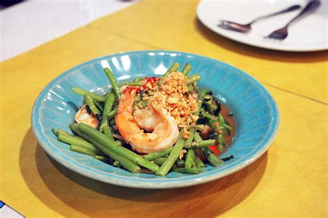 태국에서 인기있는 전통 남부 태국 음식 조리법 새우와 새우 페이스트와 함께 아침 볶음 의 영광 0명에 대한 스톡 사진 및 기타 이미지 Istock