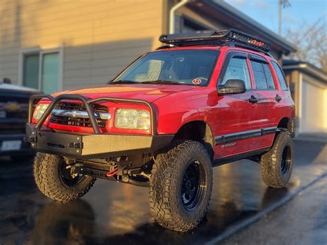 99 04 Front Bumper