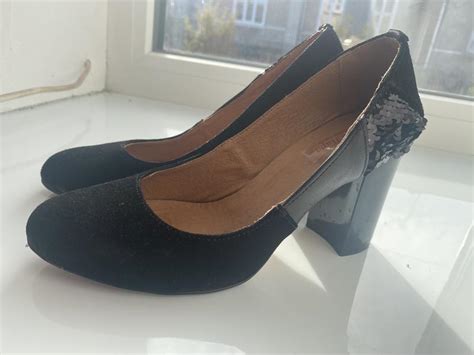 Туфлі на підборах підбори — ціна 300 грн у каталозі Туфлі Купити жіночі речі за доступною ціною