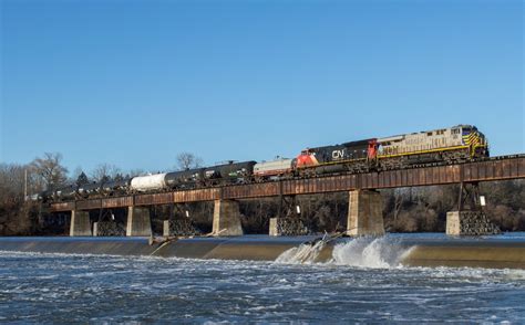 Railpicturesca Joseph Bishop Photo Cn L501 Crosses The Grand River