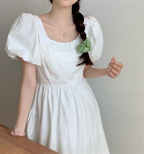 셀프웨딩브라이덜샤워 청순 벌룬퍼프 반팔 화이트 롱드레스 맥시원피스 롱원피스 웨딩드레스 스몰웨딩 프로필 촬영 백트임 뒷트임 바캉스룩 휴양지룩 신혼여행 린넨원피스 면원피스