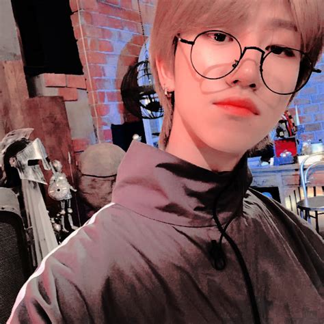 Icon 17 And Selca Image 7211948 On