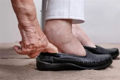 “老人鞋”真的适合老人吗？ 知乎