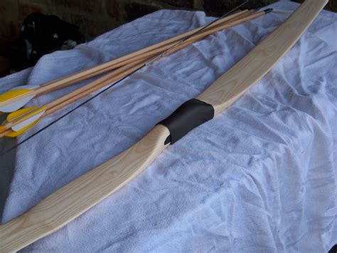 Bowyers Diary Ash Bow