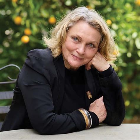 Robyn Davidson Words On The Waves