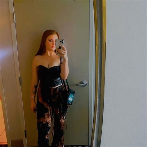 Ϲӏɑíɾҽ claire the redhead Threads Say more