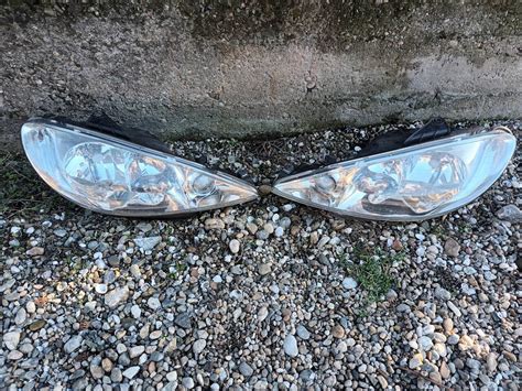 ляв и десен фар за пежо 206 фейслифт Peugeot 206 Facelift Фарове Стопове Мигачи Резерв