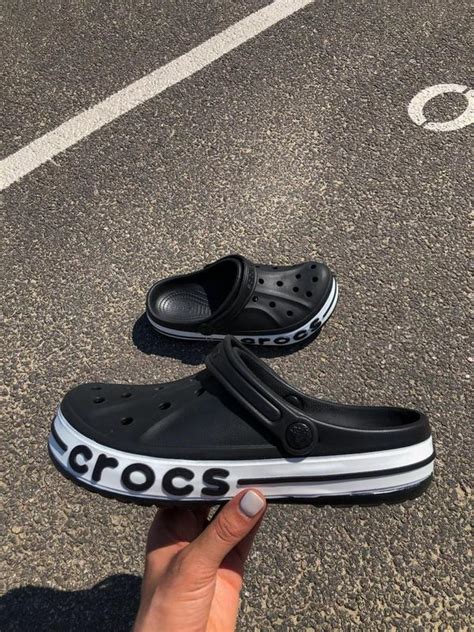 Crocs Black Logo — ціна 2000 грн у каталозі Босоніжки Купити жіночі речі за доступною ціною на