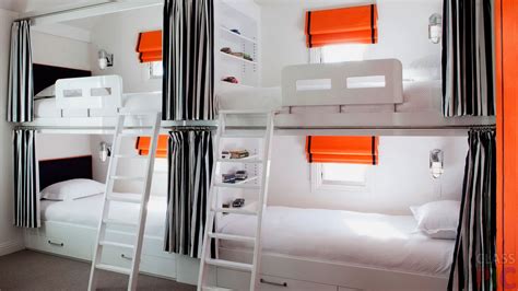 Двухъярусные кровати для взрослых виды и особенности