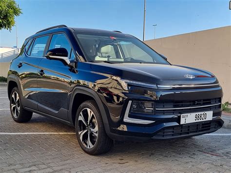 First Drive Jac Js4 In The Uae Drivearabia