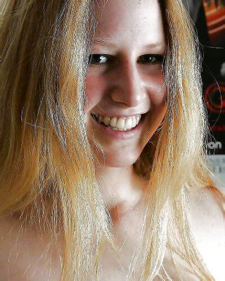 Chlo Porn Pics Xxx Photos Sex Images Pictoa