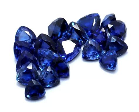 Natural Blue Sapphire 50 Ct 4 5 Pcs Trillion Cut Certified Loose