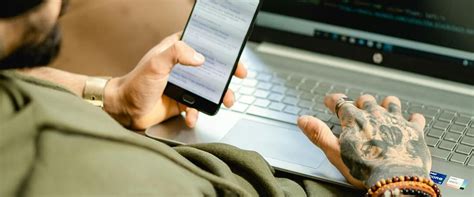 Using Mvvm Light Toolkit To Accelerate Windows Phone Application Development