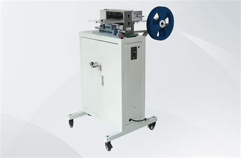 载带分切机载带分切机载带分切机深圳市诚翔包装材料有限公司