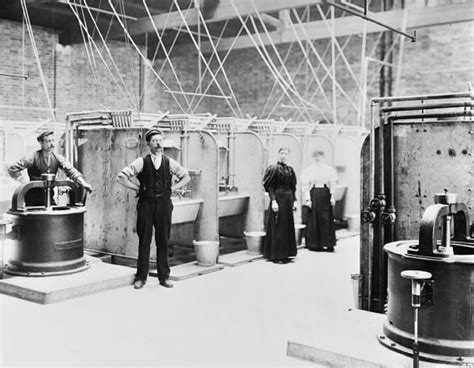 8 Pics Stepney 1934 Whitechapel 1920s Berhnal Green 1890s