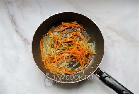 Гречневая лапша с курицей и грибами — рецепт с фото пошагово