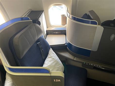 United Airlines Boeing 767 300 Business Cl Seat Map
