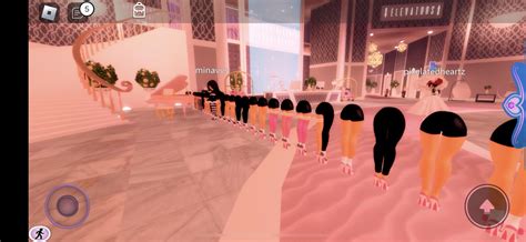 Weird Ass Royale High Glitch Rroyalehighroblox