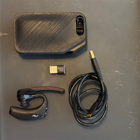 Plantronics Cell Phones Accessories Plantronics Voyager Plt Bluetooth Poshmark
