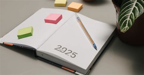 2025 개인 플래너 계획하는 나뭇잎 녹색 다채로운 노트 달력 데스크탑 액세서리 목표 설정 문구 문구류 상품 미니멀리스트 디자인 미래 계획 바탕화면