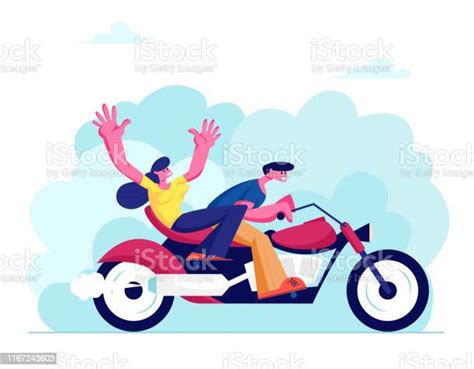 여름 시간 날씨에 자연 배경에 오토바이를 타고 젊은 사랑하는 커플 소녀 남자 휴가 여가 여행 사랑 인간 관계 만화 플랫 벡터 일러스트 날씨에 대한 스톡 벡터 아트 및 기타