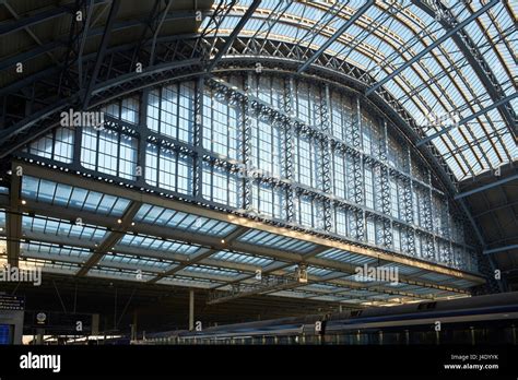 St Pancras Station London The Trainshed Designed By William Barlow