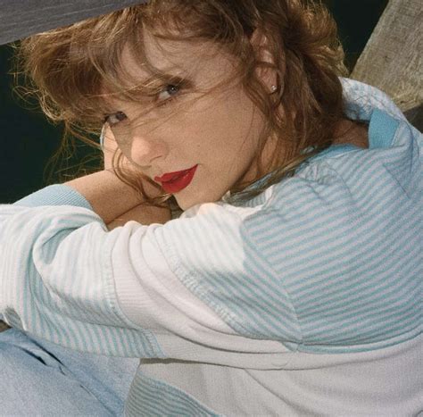 Taylor Swifts Vault Tracks Revealed Hi Fm Radio Oman