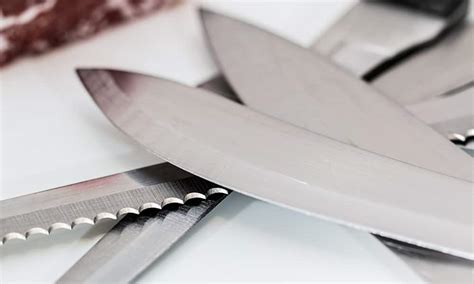 How To Cut Memory Foam Step By Step Top Guide 2024