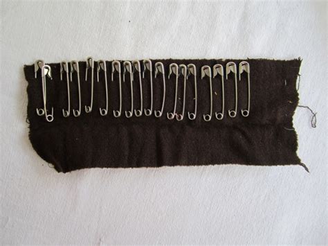 Safety Pins 42837 Ehive