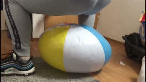 Strandball Platzen Beachball Baunce Youtube