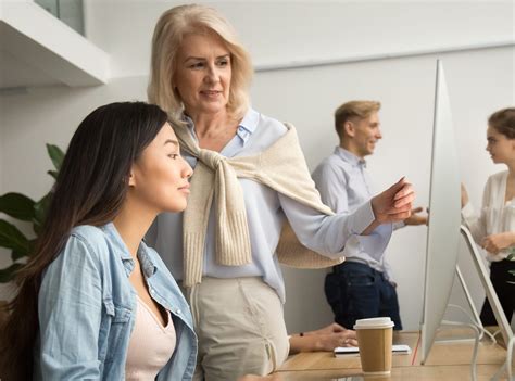 How To Assign Tasks Effectively And Be A Successful Business Builder