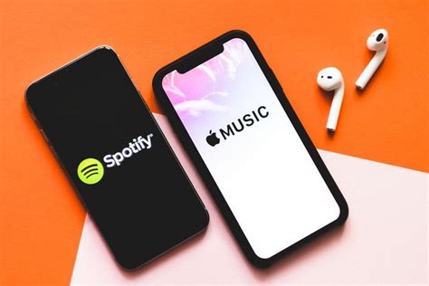 Apple Music vs Spotify: Which Is Better? - Headphonesty