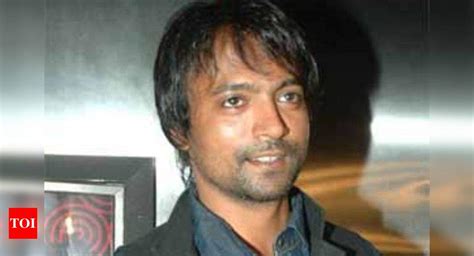 Prashant Narayanan Debuts In Sandalwood With Amma Kannada Movie News