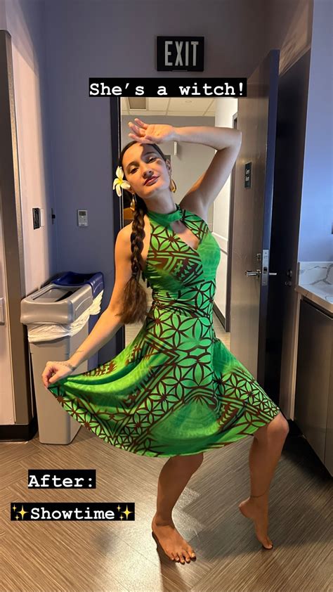 Taimane Gardners Feet