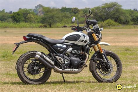 Triumph Scrambler 400xc White Color Photos Vanilla White Gaadikey