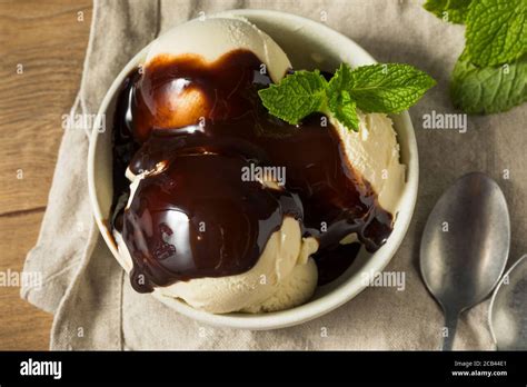 Chocolate Syrup Freeze On Ice Cream At John Ricks Blog