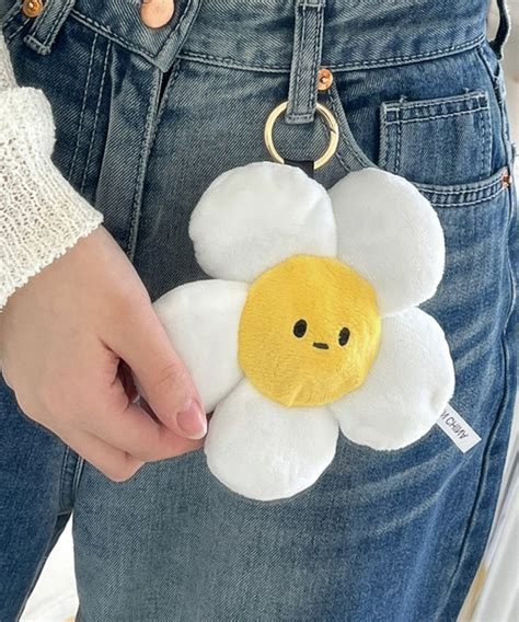 갓샵 데이지 스마일 인형 키링 백참 가방참 가방고리 귀여운 열쇠고리 데이지꽃 봉제 소인형 플라워 친구 생일 선물