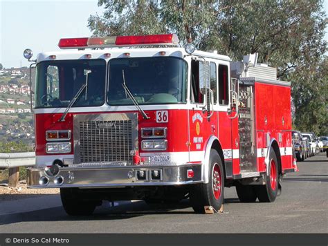 Einsatzfahrzeug San Diego Sdfd Engine 036 Bos Fahrzeuge