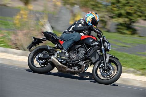 Yamaha Mt 07 2014 2018 Review Speed Specs And Prices